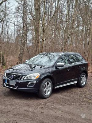 Melns Volvo XC60 2010 Kauņa, ar dzinēja tilpumu 3.19 L un nobraukumu 216 tūkst. km par 6999 €, foto 3 vietnē AUTOMOTO.COM.LV