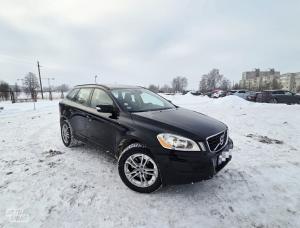 Melns Volvo XC60 2010 Mažeikiai, ar dzinēja tilpumu 2.40 L un nobraukumu 305 tūkst. km par 7700 €, foto 6 vietnē AUTOMOTO.COM.LV