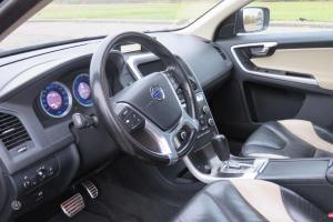 Melns Volvo XC60 2010 Kauņa, ar dzinēja tilpumu 2.40 L un nobraukumu 303 tūkst. km par 7200 €, foto 7 vietnē AUTOMOTO.COM.LV