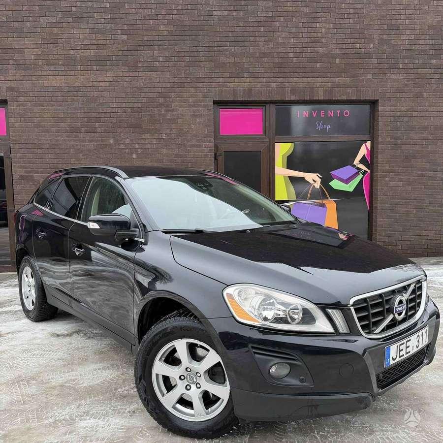 Melns Volvo XC60 2010 Kaišiadorys, ar dzinēja tilpumu 2.40 L un nobraukumu 421 tūkst. km par 5750 €, foto 1 vietnē AUTOMOTO.COM.LV
