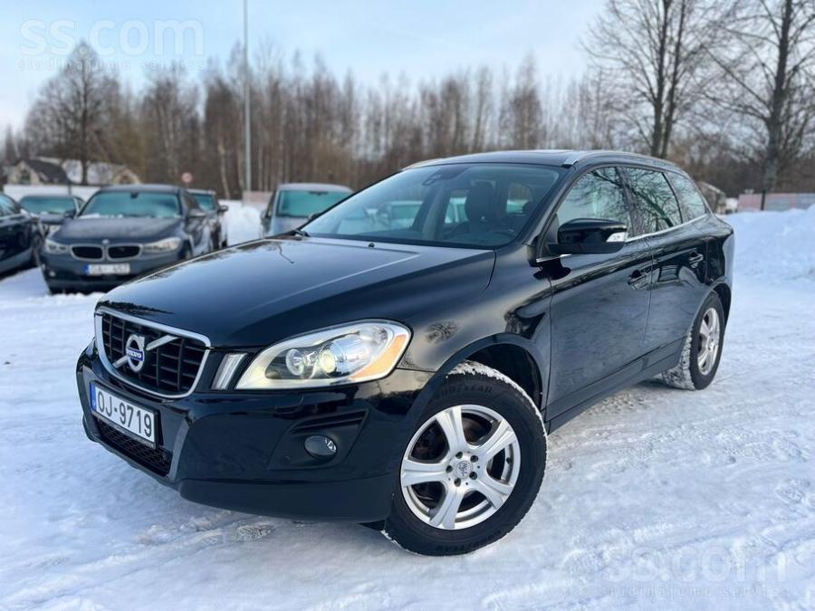 Melns Volvo XC60 2010 Kuldīga, ar dzinēja tilpumu 2.40 L un nobraukumu 230 tūkst. km par 8990 €, foto 2 vietnē AUTOMOTO.COM.LV