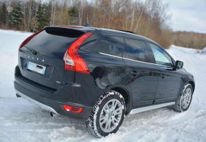 Black Volvo XC60 2010 in Klaipeda, with an engine capacity of 2.40 L and mileage of 265 thousand km for 8650 €, photo 7 on AUTOMOTO.COM.LV