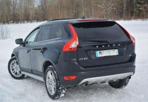 Black Volvo XC60 2010 in Klaipeda, with an engine capacity of 2.40 L and mileage of 265 thousand km for 8650 €, photo 36 on AUTOMOTO.COM.LV