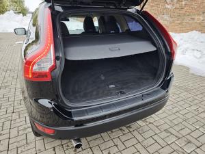 Black Volvo XC60 2010 in Vilnius, with an engine capacity of 2.40 L and mileage of 279 thousand km for 7600 €, photo 33 on AUTOMOTO.COM.LV