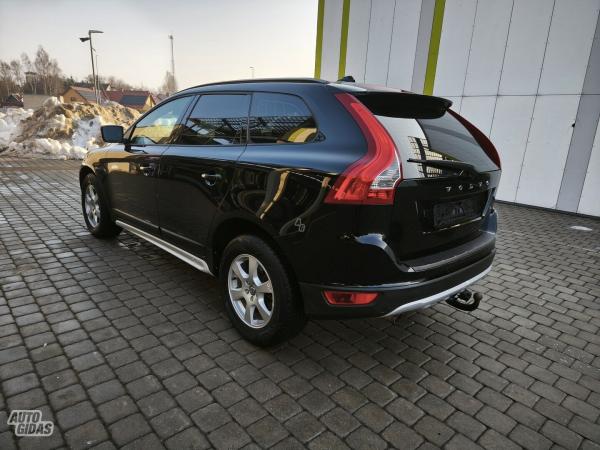 Melns Volvo XC60 2010 Raseiniai, ar dzinēja tilpumu 2.40 L un nobraukumu 292 tūkst. km par 6800 €, foto 6 vietnē AUTOMOTO.COM.LV