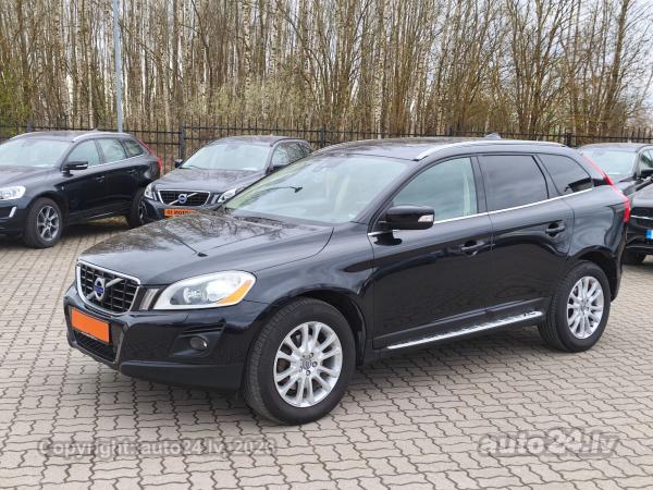 Black Volvo XC60 2010 in Tartu, with an engine capacity of 2.40 L and mileage of 264 thousand km for 9490 €, photo 2 on AUTOMOTO.COM.LV