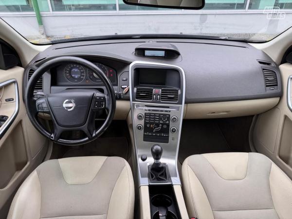 Melns Volvo XC60 2010 Viļņa, ar dzinēja tilpumu 2.40 L un nobraukumu 302 tūkst. km par 5700 €, foto 9 vietnē AUTOMOTO.COM.LV