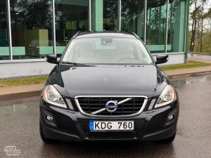 Melns Volvo XC60 2010 Viļņa, ar dzinēja tilpumu 2.40 L un nobraukumu 302 tūkst. km par 5700 €, foto 4 vietnē AUTOMOTO.COM.LV