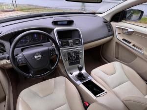 Melns Volvo XC60 2010 Viļņa, ar dzinēja tilpumu 2.40 L un nobraukumu 302 tūkst. km par 5700 €, foto 17 vietnē AUTOMOTO.COM.LV