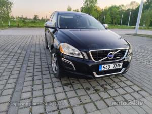 Melns Volvo XC60 2010 Tallina, ar dzinēja tilpumu 2.40 L un nobraukumu 345 tūkst. km par 7800 €, foto 13 vietnē AUTOMOTO.COM.LV