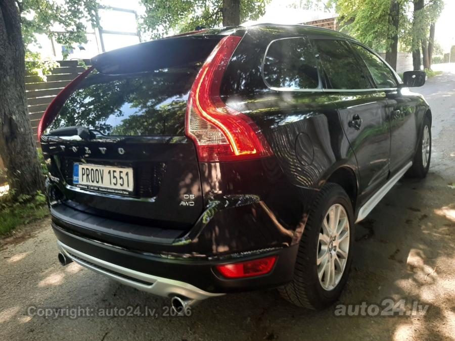 Черный Вольво ХС60 2010 в Тарту, объемом двигателя 2.40 л и пробегом 174 тыс. км за 9900 €, фото 8 на AUTOMOTO.COM.LV