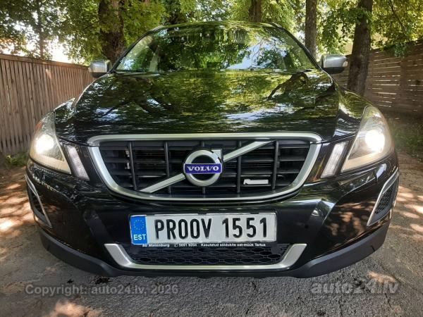 Melns Volvo XC60 2010 Tartu, ar dzinēja tilpumu 2.40 L un nobraukumu 174 tūkst. km par 9900 €, foto 10 vietnē AUTOMOTO.COM.LV