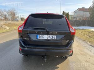 Melns Volvo XC60 2010 Jelgava, ar dzinēja tilpumu 2.40 L un nobraukumu 258 tūkst. km par 7500 €, foto 20 vietnē AUTOMOTO.COM.LV