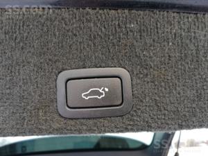 Melns Volvo XC60 2010 Saldus, ar dzinēja tilpumu 2.40 L un nobraukumu 329 tūkst. km par 6900 €, foto 8 vietnē AUTOMOTO.COM.LV