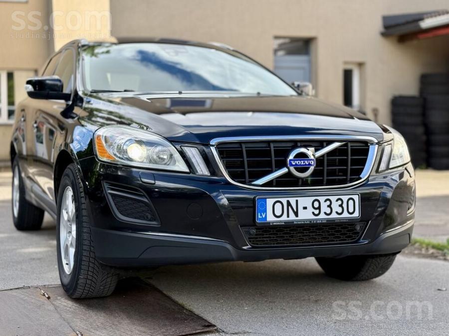 Melns Volvo XC60 2010 Rīga, ar dzinēja tilpumu 2.00 L un nobraukumu 0 tūkst. km par 7200 €, foto 1 vietnē AUTOMOTO.COM.LV