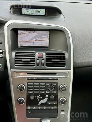 Melns Volvo XC60 2010 Rīga, ar dzinēja tilpumu 2.00 L un nobraukumu 0 tūkst. km par 7200 €, foto 11 vietnē AUTOMOTO.COM.LV
