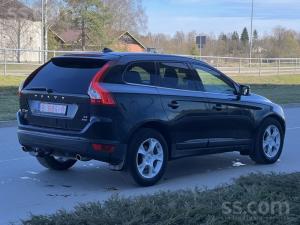 Melns Volvo XC60 2010 Rēzekne, ar dzinēja tilpumu 2.40 L un nobraukumu 0 tūkst. km par 6500 €, foto 5 vietnē AUTOMOTO.COM.LV