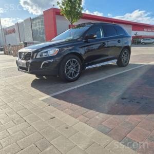 Black Volvo XC60 2010 in Riga, with an engine capacity of 2.40 L and mileage of 264 thousand km for 8500 €, photo  on AUTOMOTO.COM.LV