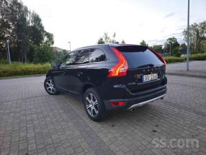 Melns Volvo XC60 2010 Rēzekne, ar dzinēja tilpumu 2.40 L un nobraukumu 327 tūkst. km par 9750 €, foto 6 vietnē AUTOMOTO.COM.LV