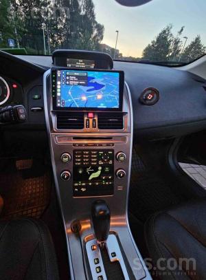 Melns Volvo XC60 2010 Rēzekne, ar dzinēja tilpumu 2.40 L un nobraukumu 327 tūkst. km par 9750 €, foto 17 vietnē AUTOMOTO.COM.LV