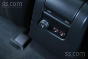 Black Volvo XC60 2010 in Riga, with an engine capacity of 2.40 L and mileage of 267 thousand km for 7990 €, photo 20 on AUTOMOTO.COM.LV