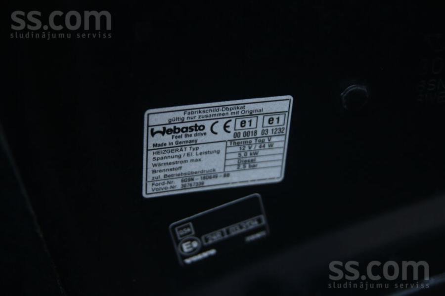 Black Volvo XC60 2010 in Riga, with an engine capacity of 2.40 L and mileage of 267 thousand km for 7990 €, photo 24 on AUTOMOTO.COM.LV