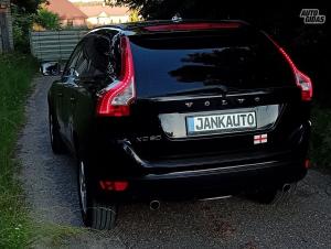 Black Volvo XC60 2010 in Vilnius, with an engine capacity of 2.40 L and mileage of 279 thousand km for 5650 €, photo 6 on AUTOMOTO.COM.LV