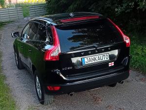Black Volvo XC60 2010 in Vilnius, with an engine capacity of 2.40 L and mileage of 279 thousand km for 5650 €, photo 7 on AUTOMOTO.COM.LV