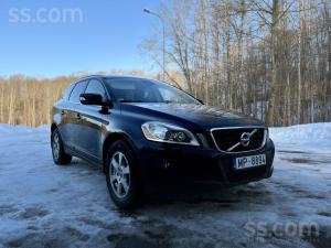 Melns Volvo XC60 2010 Krāslava, ar dzinēja tilpumu 2.40 L un nobraukumu 280 tūkst. km par 8800 €, foto  vietnē AUTOMOTO.COM.LV