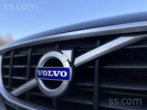 Melns Volvo XC60 2010 Krāslava, ar dzinēja tilpumu 2.40 L un nobraukumu 280 tūkst. km par 8800 €, foto 11 vietnē AUTOMOTO.COM.LV
