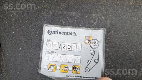 Melns Volvo XC60 2010 Rīga, ar dzinēja tilpumu 2.40 L un nobraukumu 293 tūkst. km par 9500 €, foto 5 vietnē AUTOMOTO.COM.LV