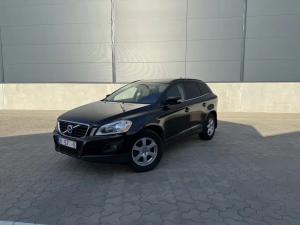Melns Volvo XC60 2010 Rīga, ar dzinēja tilpumu 2.40 L un nobraukumu 233 tūkst. km par 8000 €, foto  vietnē AUTOMOTO.COM.LV