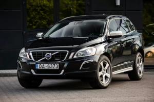 Black Volvo XC60 2010 in Jelgava, with an engine capacity of 2.40 L and mileage of 317 thousand km for 8990 €, photo  on AUTOMOTO.COM.LV