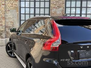 Melns Volvo XC60 2010 Rīga, ar dzinēja tilpumu 2.40 L un nobraukumu 274 tūkst. km par 7480 €, foto 27 vietnē AUTOMOTO.COM.LV