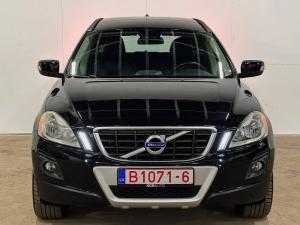 Black Volvo XC60 2010 in Jurmala, with an engine capacity of 2.40 L and mileage of 313 thousand km for 8995 €, photo 4 on AUTOMOTO.COM.LV