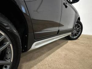 Black Volvo XC60 2010 in Jurmala, with an engine capacity of 2.40 L and mileage of 313 thousand km for 8995 €, photo 14 on AUTOMOTO.COM.LV