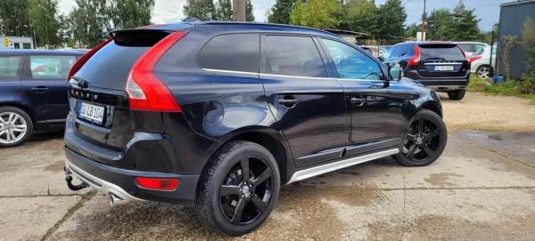 Melns Volvo XC60 2010 Rīga, ar dzinēja tilpumu 2.40 L un nobraukumu 234 tūkst. km par 9990 €, foto 5 vietnē AUTOMOTO.COM.LV