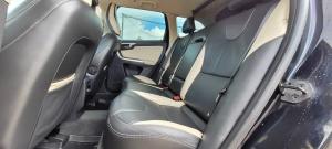 Melns Volvo XC60 2010 Rīga, ar dzinēja tilpumu 2.40 L un nobraukumu 234 tūkst. km par 9990 €, foto 24 vietnē AUTOMOTO.COM.LV
