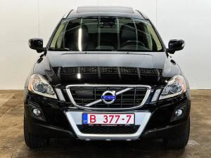Black Volvo XC60 2010 in Jurmala, with an engine capacity of 2.40 L and mileage of 259 thousand km for 10495 €, photo 6 on AUTOMOTO.COM.LV