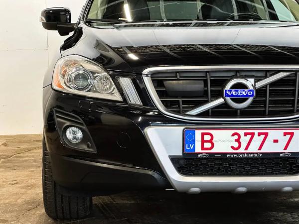 Melns Volvo XC60 2010 Jūrmala, ar dzinēja tilpumu 2.40 L un nobraukumu 259 tūkst. km par 10495 €, foto 6 vietnē AUTOMOTO.COM.LV
