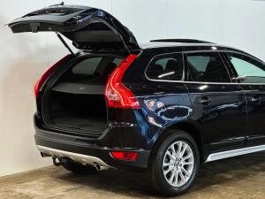 Black Volvo XC60 2010 in Jurmala, with an engine capacity of 2.40 L and mileage of 259 thousand km for 10495 €, photo 48 on AUTOMOTO.COM.LV