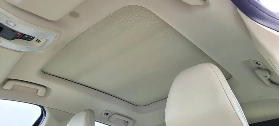 Melns Volvo XC60 2010 Rīga, ar dzinēja tilpumu 2.40 L un nobraukumu 241 tūkst. km par 10500 €, foto 17 vietnē AUTOMOTO.COM.LV