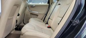 Melns Volvo XC60 2010 Rīga, ar dzinēja tilpumu 2.40 L un nobraukumu 241 tūkst. km par 10500 €, foto 20 vietnē AUTOMOTO.COM.LV