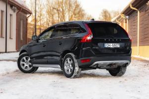 Черный Вольво ХС60 2010 в Елгава, объемом двигателя 2.40 л и пробегом 315 тыс. км за 7900 €, фото 5 на AUTOMOTO.COM.LV