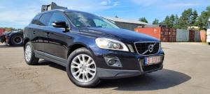 Melns Volvo XC60 2010 Rīga, ar dzinēja tilpumu 2.40 L un nobraukumu 310 tūkst. km par 9900 €, foto 3 vietnē AUTOMOTO.COM.LV