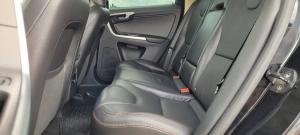 Melns Volvo XC60 2010 Rīga, ar dzinēja tilpumu 2.40 L un nobraukumu 310 tūkst. km par 9900 €, foto 17 vietnē AUTOMOTO.COM.LV