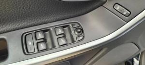 Melns Volvo XC60 2010 Rīga, ar dzinēja tilpumu 2.40 L un nobraukumu 310 tūkst. km par 9900 €, foto 30 vietnē AUTOMOTO.COM.LV