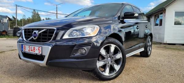 Melns Volvo XC60 2010 Rīga, ar dzinēja tilpumu 2.40 L un nobraukumu 235 tūkst. km par 10500 €, foto 1 vietnē AUTOMOTO.COM.LV