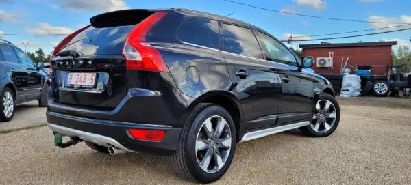 Melns Volvo XC60 2010 Rīga, ar dzinēja tilpumu 2.40 L un nobraukumu 235 tūkst. km par 10500 €, foto 8 vietnē AUTOMOTO.COM.LV