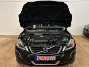 Black Volvo XC60 2010 in Jurmala, with an engine capacity of 2.40 L and mileage of 331 thousand km for 9850 €, photo 35 on AUTOMOTO.COM.LV